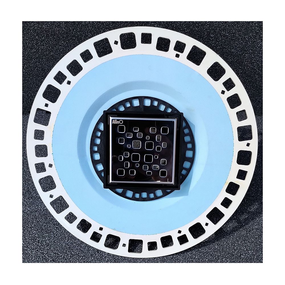 AlinO 4x4-inch Square PVC Drain for 2/3/4-inch pipe outlet in Bright ...